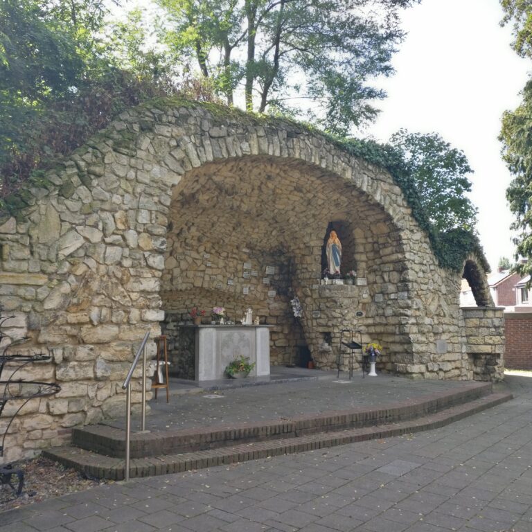 Lourdesgrot Mariarade - Heerlen Totaal